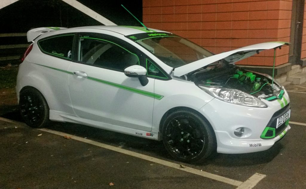 Fiesta Mk7 Side Stripe kit – Body stripes – Vinyl Addition